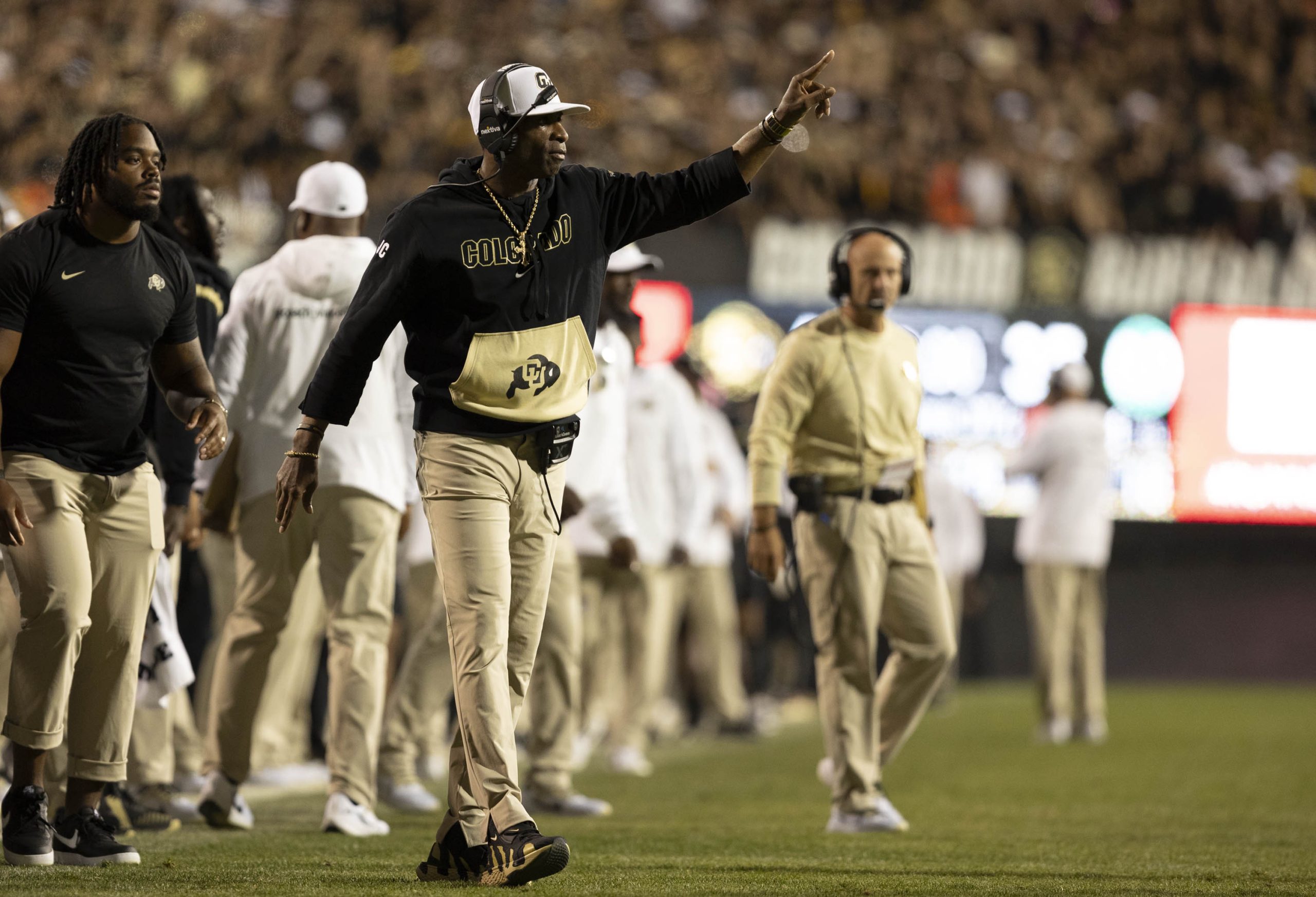 CU escapes the Rocky Mountain Showdown with a gritty win over CSU Coach ...