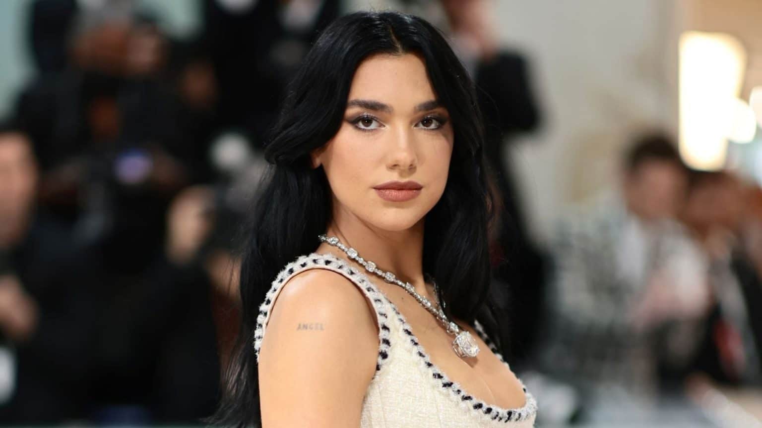 What Ethnicity is Dua Lipa? Inside Her Albanian Family Roots - CU ...