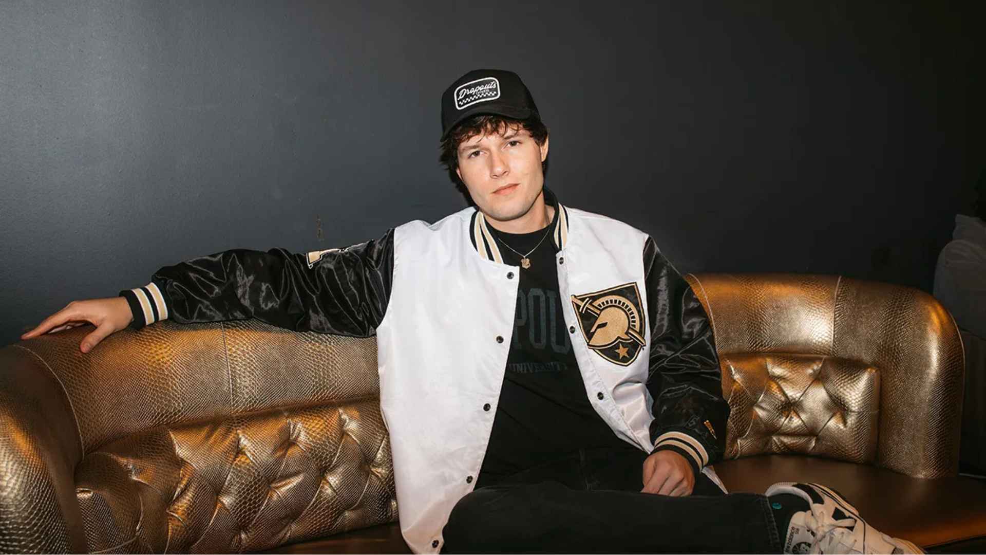 How Old is Zach Justice? Age, Birthday and Bio